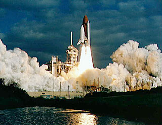 Launch of the Discovery | ESA/Hubble