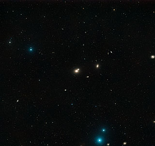 Ground-based image of Arp 116 and its surroundings | ESA/Hubble