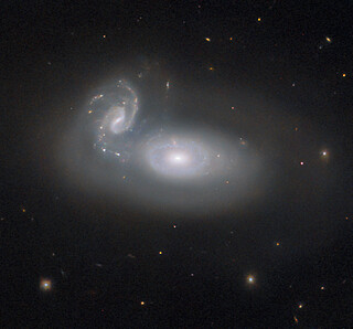 Tangled galaxies | ESA/Hubble