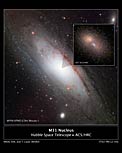 Hubble zooms in on double nucleus in Andromeda galaxy | ESA/Hubble
